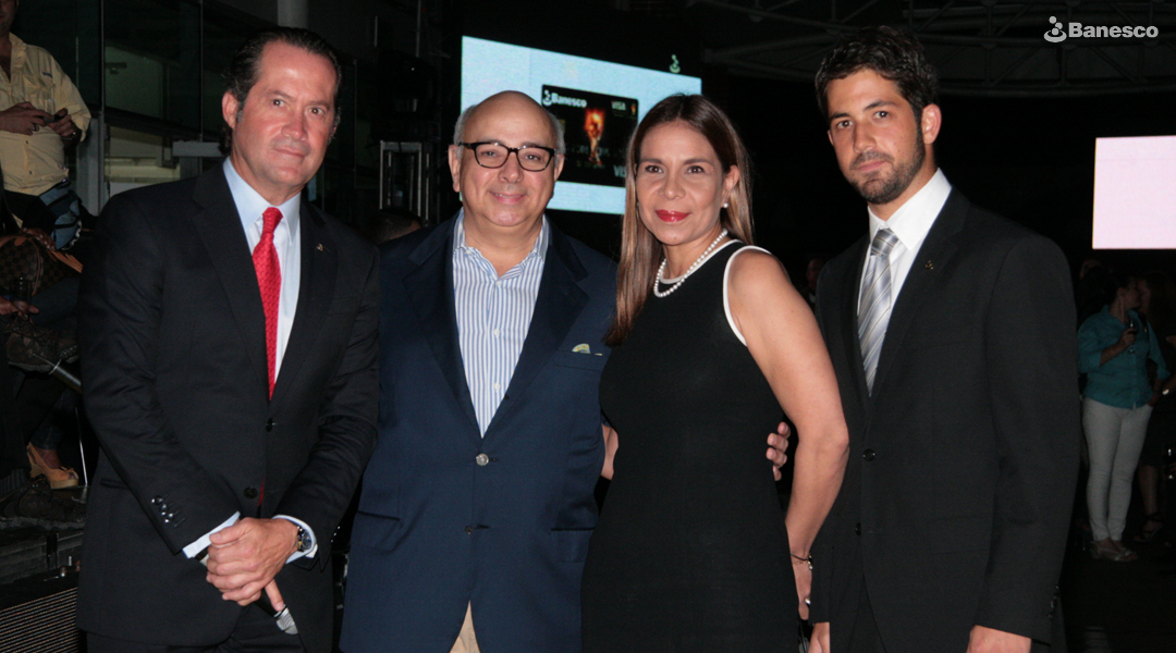 Juan Carlos Escotet Rodríguez, César Miguel Rondón, Mari Montes y ...