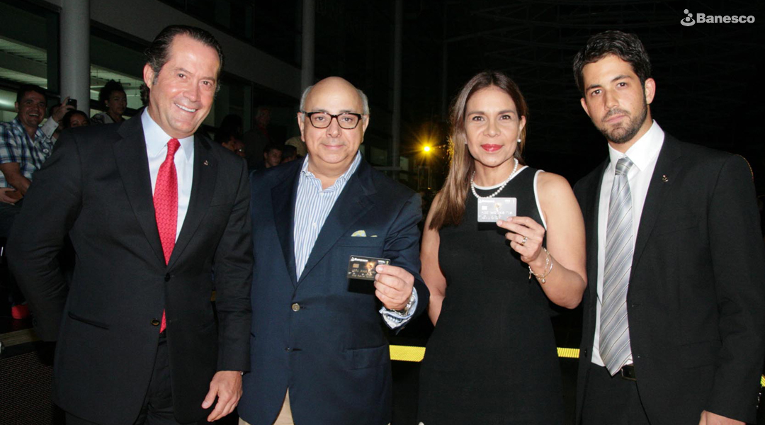 Juan Carlos Escotet Rodríguez, César Miguel Rondón, Mari Montes y ...