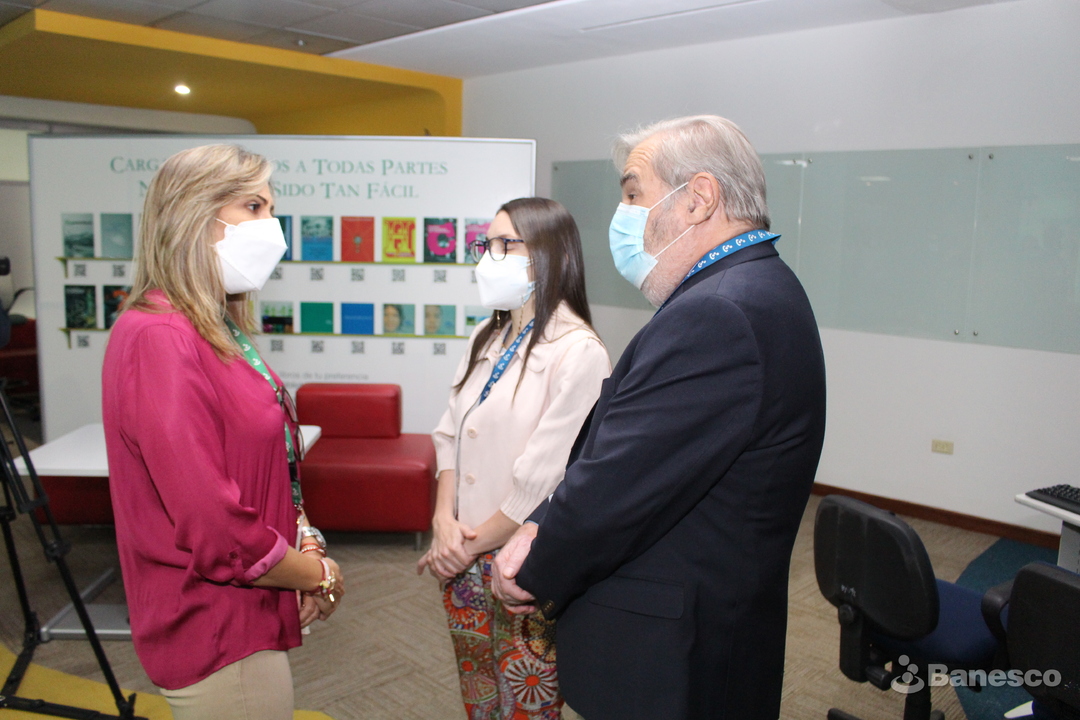 Alessandra Percoco, Charles Lázzari y Ana María Alemán
