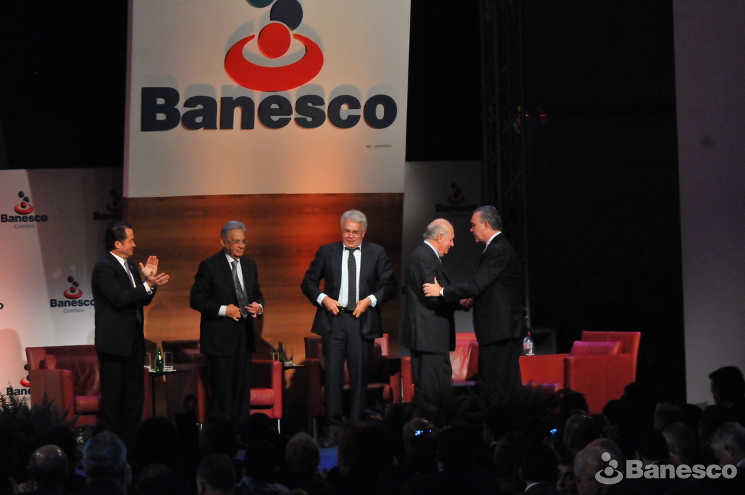 Juan Carlos Escotet, Fernando Henrique Cardoso, Felipe González ...