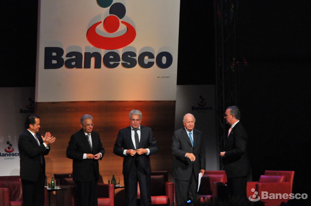 Juan Carlos Escotet, Fernando Henrique Cardoso, Felipe González ...