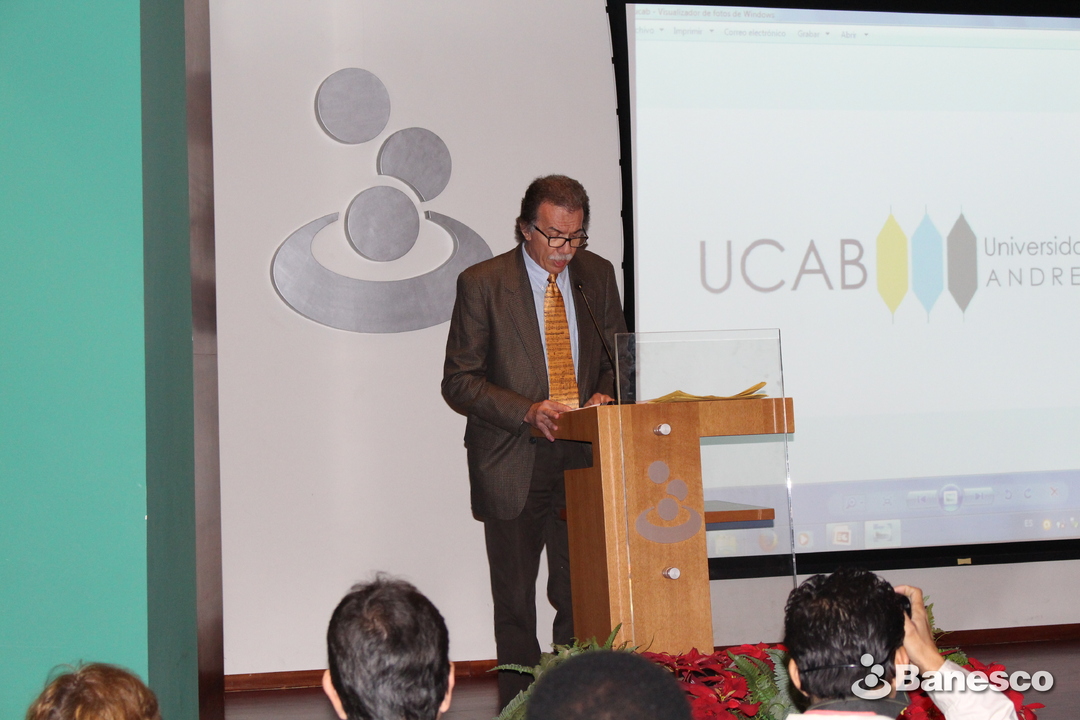 Profesor de la UCAB