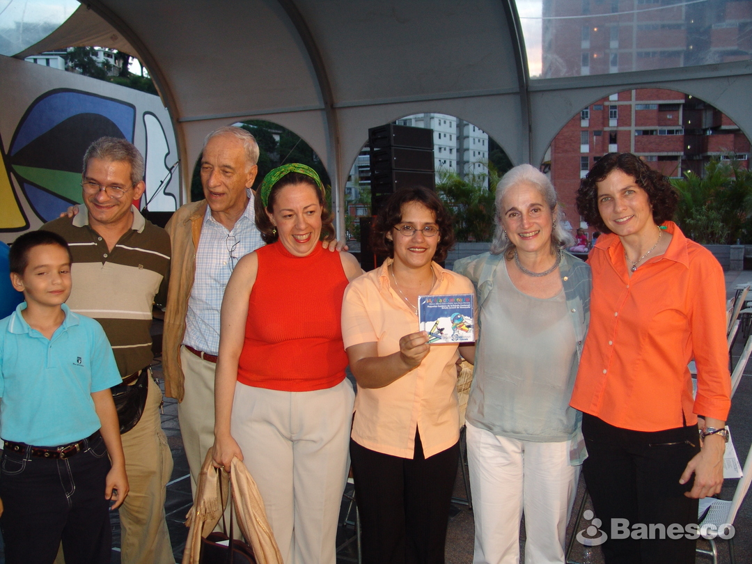 Alberto Grau, Luimar Arismendi, María Guinand y Ana María Raga, junto a ...