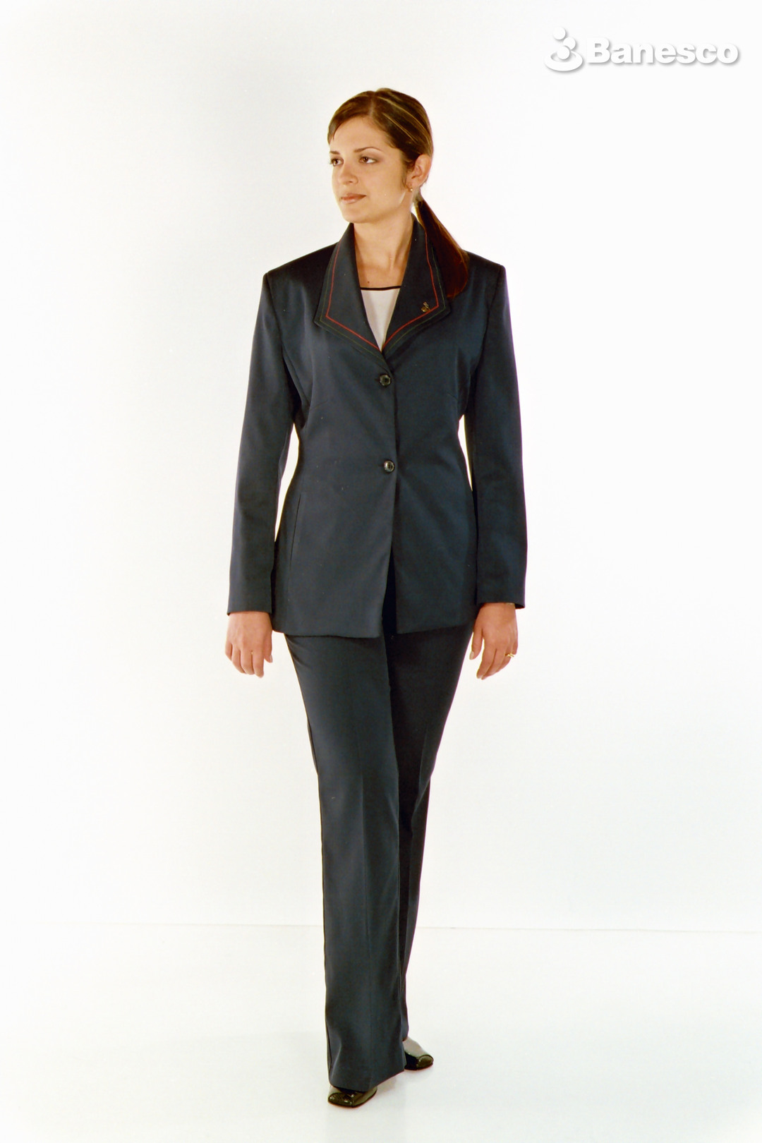 Uniforme Corporativo Formal. Vista Dama