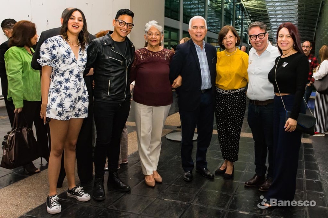 María Paola Sánchez, Erick Lezama, Edgar Morales, Elba Sangronis e ...