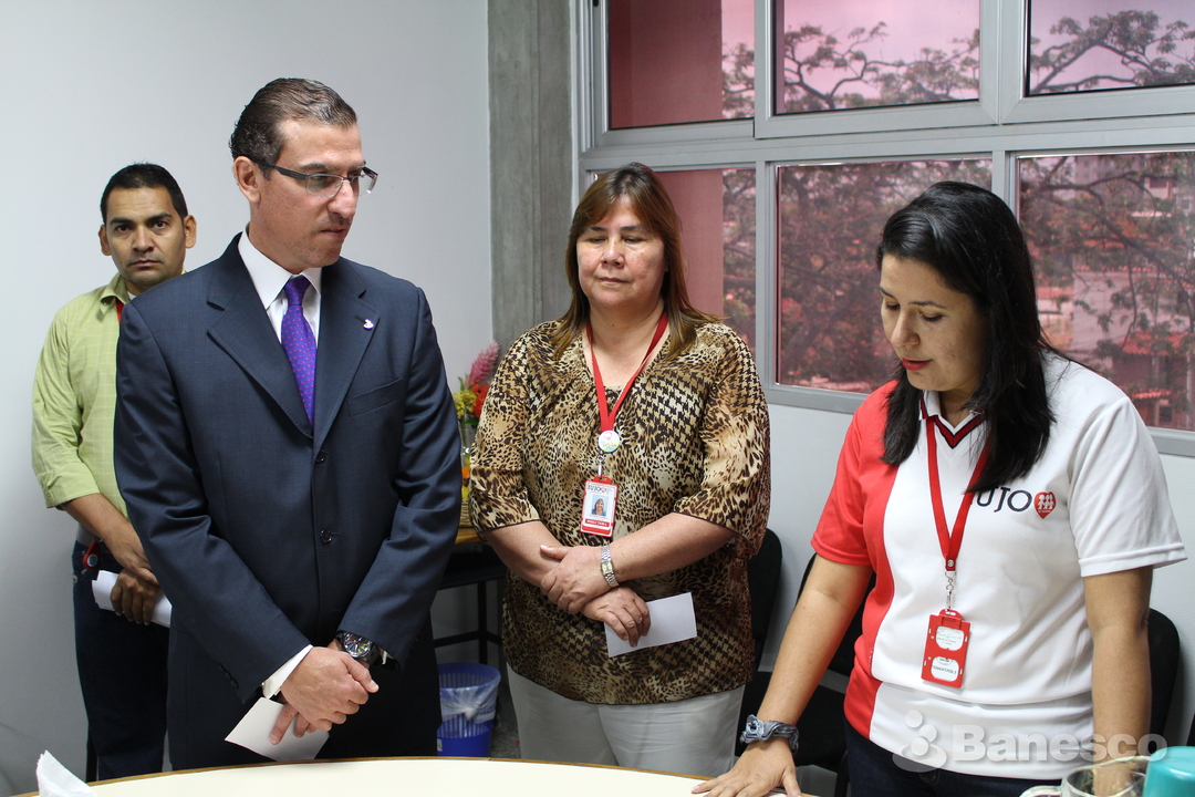 Miguel Ángel Marcano junto a Herlinda Gamboa