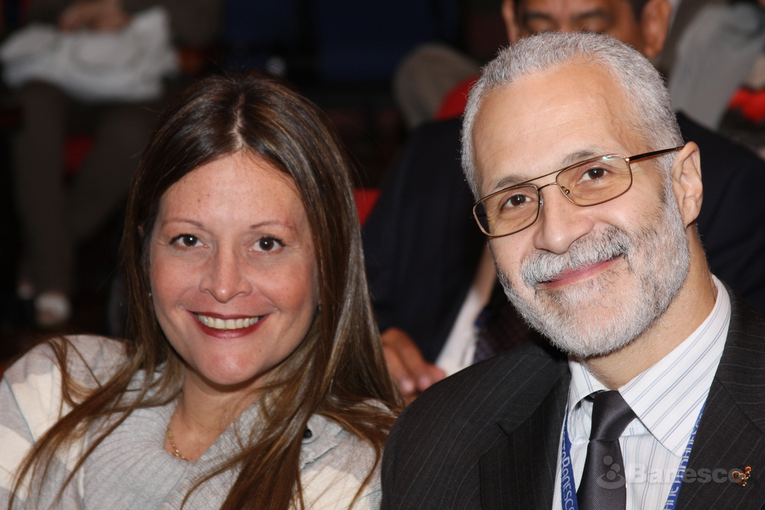 María Clara Alviárez Hurtado junto a Carlos Castillo