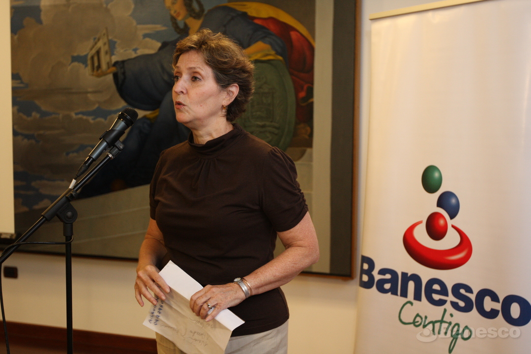 Palabras de la directora Angela Couret