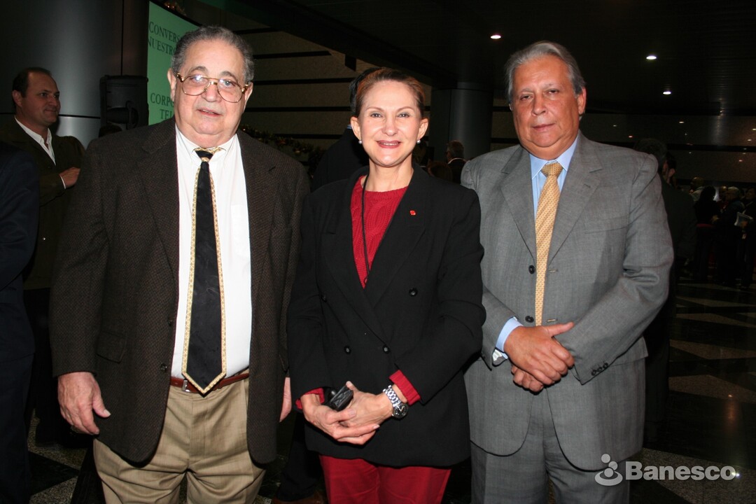 Fernando Ledesma, Daisy de Ledesma y Andrés Rodríguez