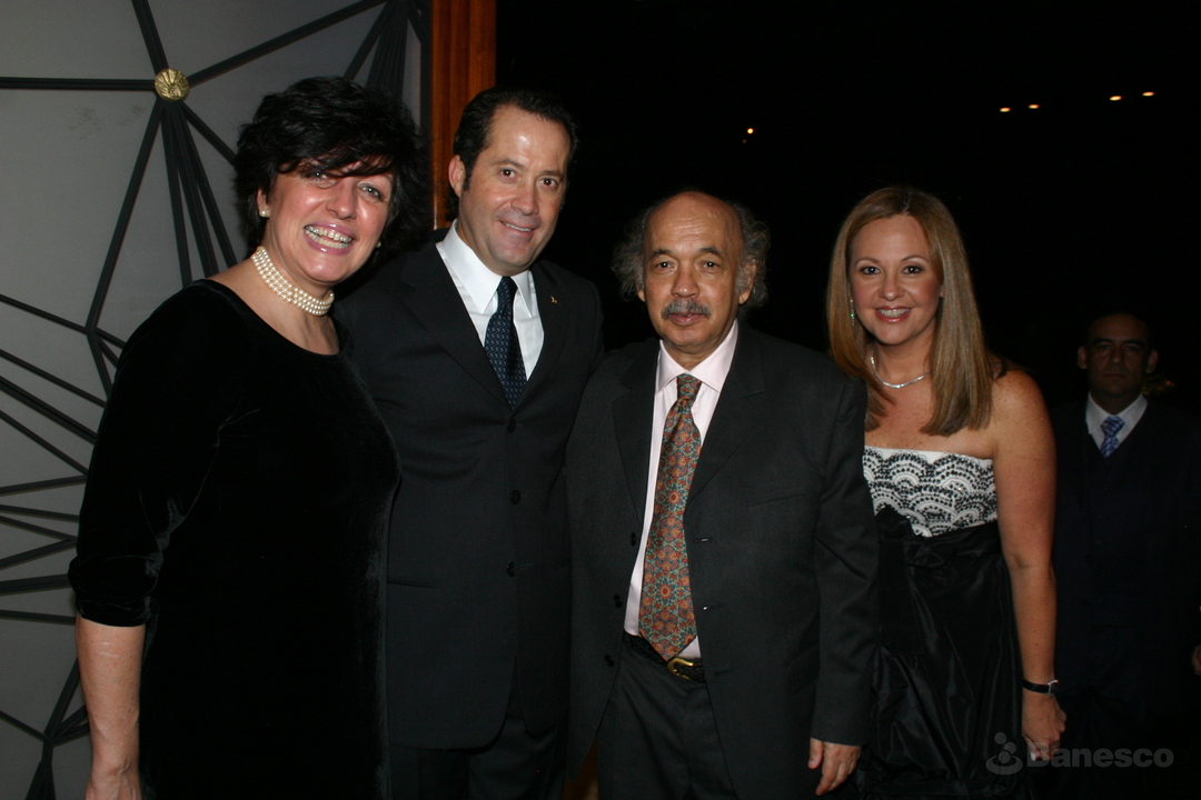 Diana Carballo, Juan Carlos Escotet, Jacobo Borges y María Isabel Alviárez