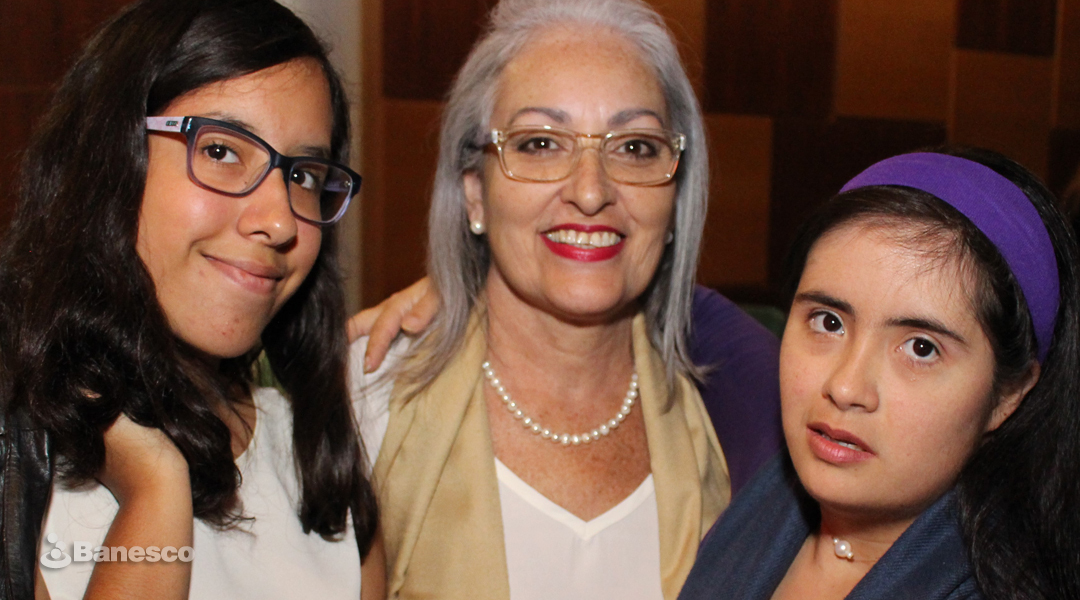 Daniel Matamoros, Lucia Matamoros y Olga Matamoros