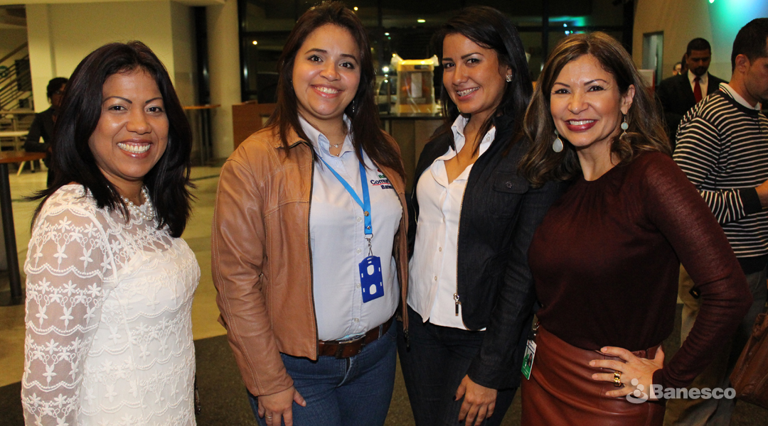 Peggy Rivas, Kelly Delgado, Aneika Molina y Thania Méndez