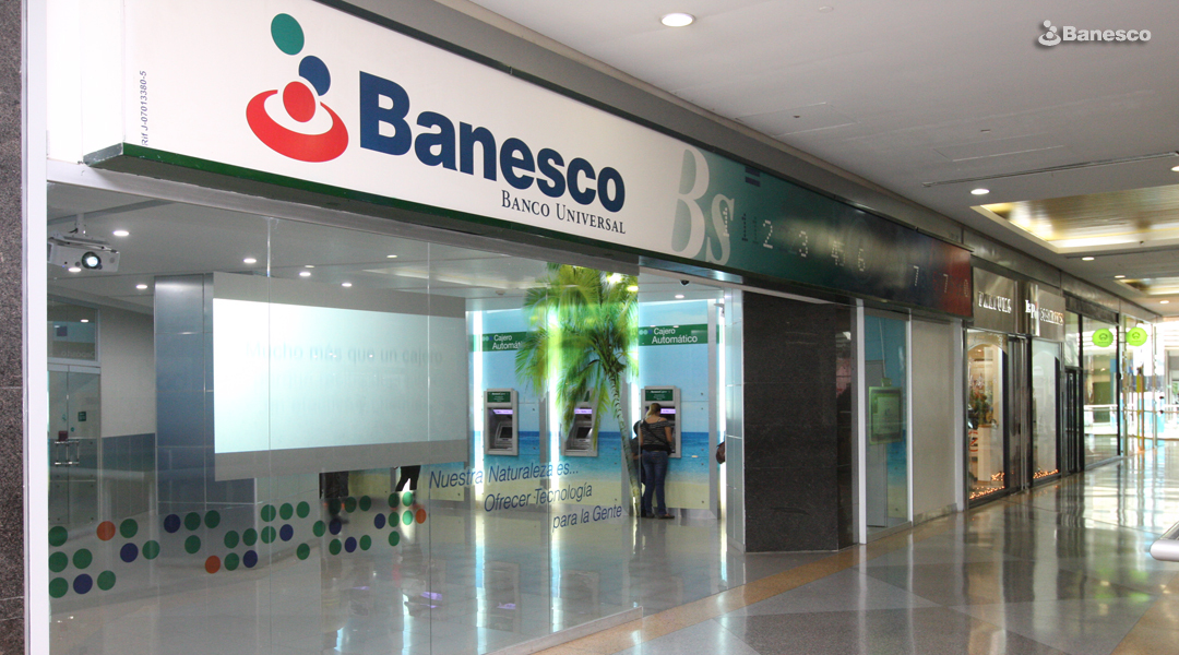 Fachada Banesco Sambil Caracas Frontal